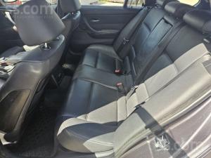 Pelēks BMW 330 2008 Rēzekne, ar dzinēja tilpumu 3.00 L un nobraukumu 360 tūkst. km par 4500 €, foto 15 vietnē AUTOMOTO.COM.LV