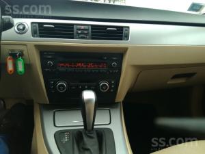 Grey BMW 330 2008 in Riga, with an engine capacity of 3.00 L and mileage of 346 thousand km for 6250 €, photo 15 on AUTOMOTO.COM.LV
