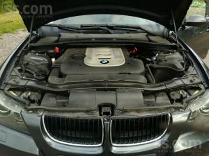 Pelēks BMW 330 2008 Rīga, ar dzinēja tilpumu 3.00 L un nobraukumu 346 tūkst. km par 6250 €, foto 14 vietnē AUTOMOTO.COM.LV