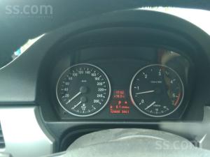 Pelēks BMW 330 2008 Rīga, ar dzinēja tilpumu 3.00 L un nobraukumu 346 tūkst. km par 6250 €, foto 16 vietnē AUTOMOTO.COM.LV