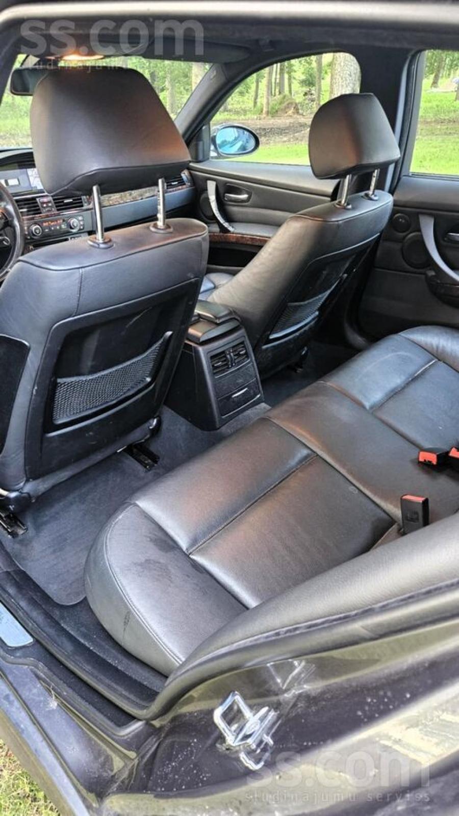 Pelēks BMW 330 2008 Rēzekne, ar dzinēja tilpumu 3.00 L un nobraukumu 359 tūkst. km par 4800 €, foto 11 vietnē AUTOMOTO.COM.LV