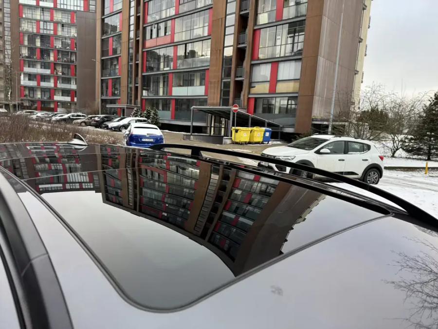 Grey BMW 330 2008 in Riga, with an engine capacity of 3.00 L and mileage of 414 thousand km for 3690 €, photo 11 on AUTOMOTO.COM.LV