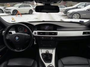 Grey BMW 330 2008 in Riga, with an engine capacity of 3.00 L and mileage of 414 thousand km for 3690 €, photo 15 on AUTOMOTO.COM.LV
