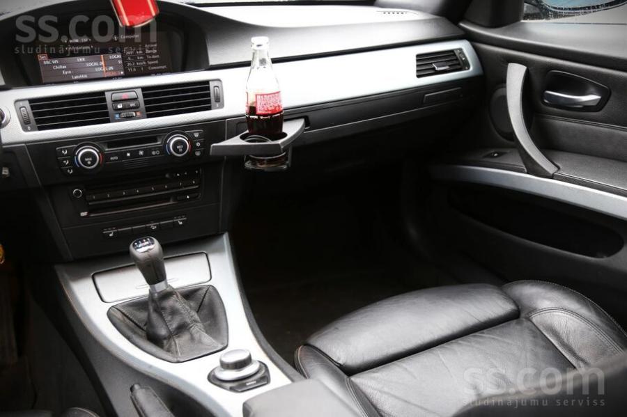 Pelēks BMW 330 2008 Rīga, ar dzinēja tilpumu 3.00 L un nobraukumu 450 tūkst. km par 3350 €, foto 9 vietnē AUTOMOTO.COM.LV