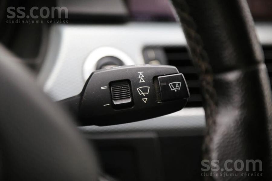 Pelēks BMW 330 2008 Rīga, ar dzinēja tilpumu 3.00 L un nobraukumu 450 tūkst. km par 3350 €, foto 17 vietnē AUTOMOTO.COM.LV