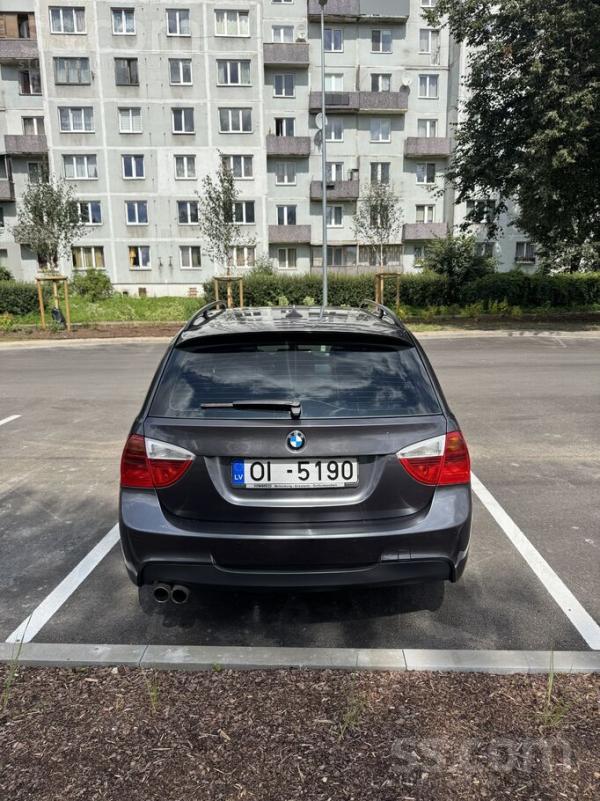 Pelēks BMW 330 2008 Rīga, ar dzinēja tilpumu 3.00 L un nobraukumu 0 tūkst. km par 5000 €, foto 3 vietnē AUTOMOTO.COM.LV