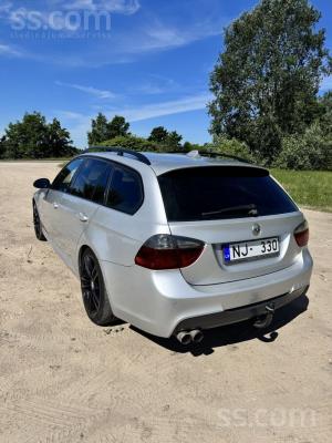 Grey BMW 330 2008 in Riga, with an engine capacity of 3.00 L and mileage of 350 thousand km for 5300 €, photo 5 on AUTOMOTO.COM.LV
