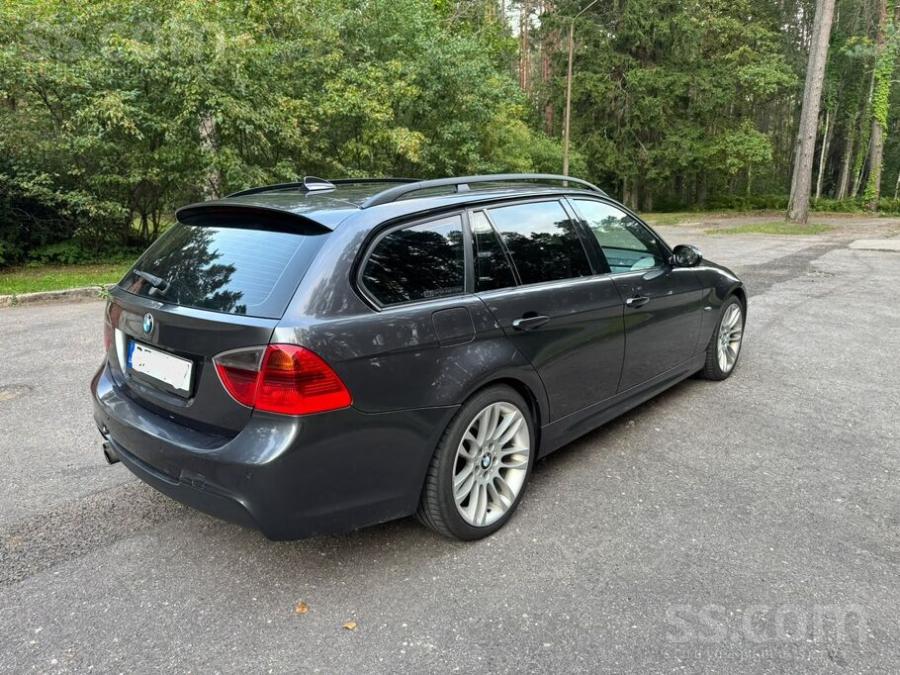 Grey BMW 330 2008 in Riga, with an engine capacity of 3.00 L and mileage of 339 thousand km for 6200 €, photo 3 on AUTOMOTO.COM.LV