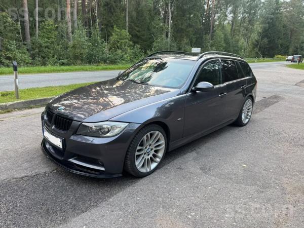 Pelēks BMW 330 2008 Rīga, ar dzinēja tilpumu 3.00 L un nobraukumu 339 tūkst. km par 6200 €, foto 1 vietnē AUTOMOTO.COM.LV