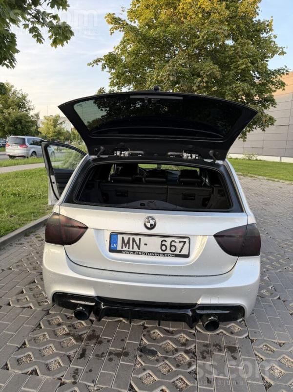 Grey BMW 330 2008 in Riga, with an engine capacity of 3.00 L and mileage of 380 thousand km for 7000 €, photo 9 on AUTOMOTO.COM.LV