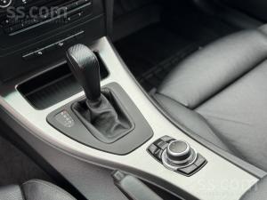 Pelēks BMW 330 2009 Rēzekne, ar dzinēja tilpumu 3.00 L un nobraukumu 275 tūkst. km par 7000 €, foto 11 vietnē AUTOMOTO.COM.LV