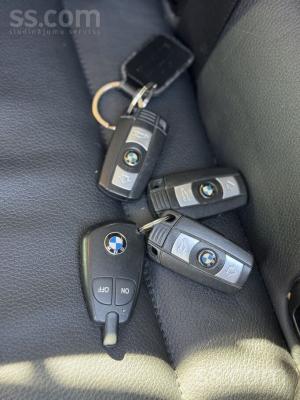 Pelēks BMW 330 2009 Rēzekne, ar dzinēja tilpumu 3.00 L un nobraukumu 275 tūkst. km par 7000 €, foto 16 vietnē AUTOMOTO.COM.LV