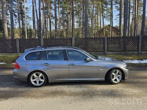 Grey BMW 330 2009 in Riga, with an engine capacity of 3.00 L and mileage of 360 thousand km for 6450 €, photo 3 on AUTOMOTO.COM.LV