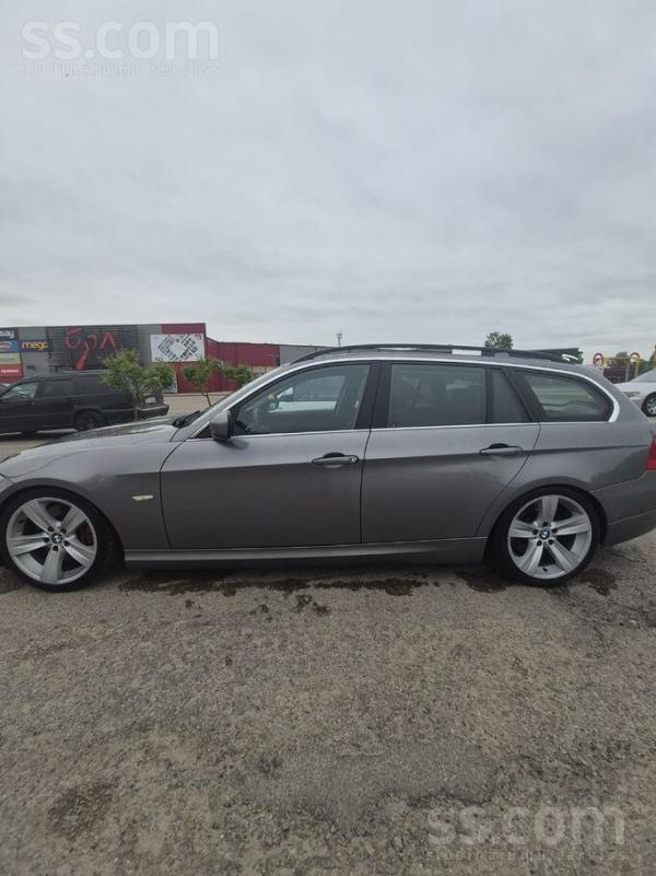 Pelēks BMW 330 2009 Preiļi, ar dzinēja tilpumu 3.00 L un nobraukumu 304 tūkst. km par 6500 €, foto 7 vietnē AUTOMOTO.COM.LV