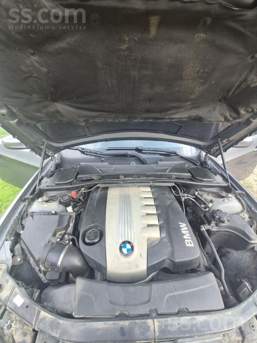 Pelēks BMW 330 2009 Preiļi, ar dzinēja tilpumu 3.00 L un nobraukumu 304 tūkst. km par 6500 €, foto 13 vietnē AUTOMOTO.COM.LV