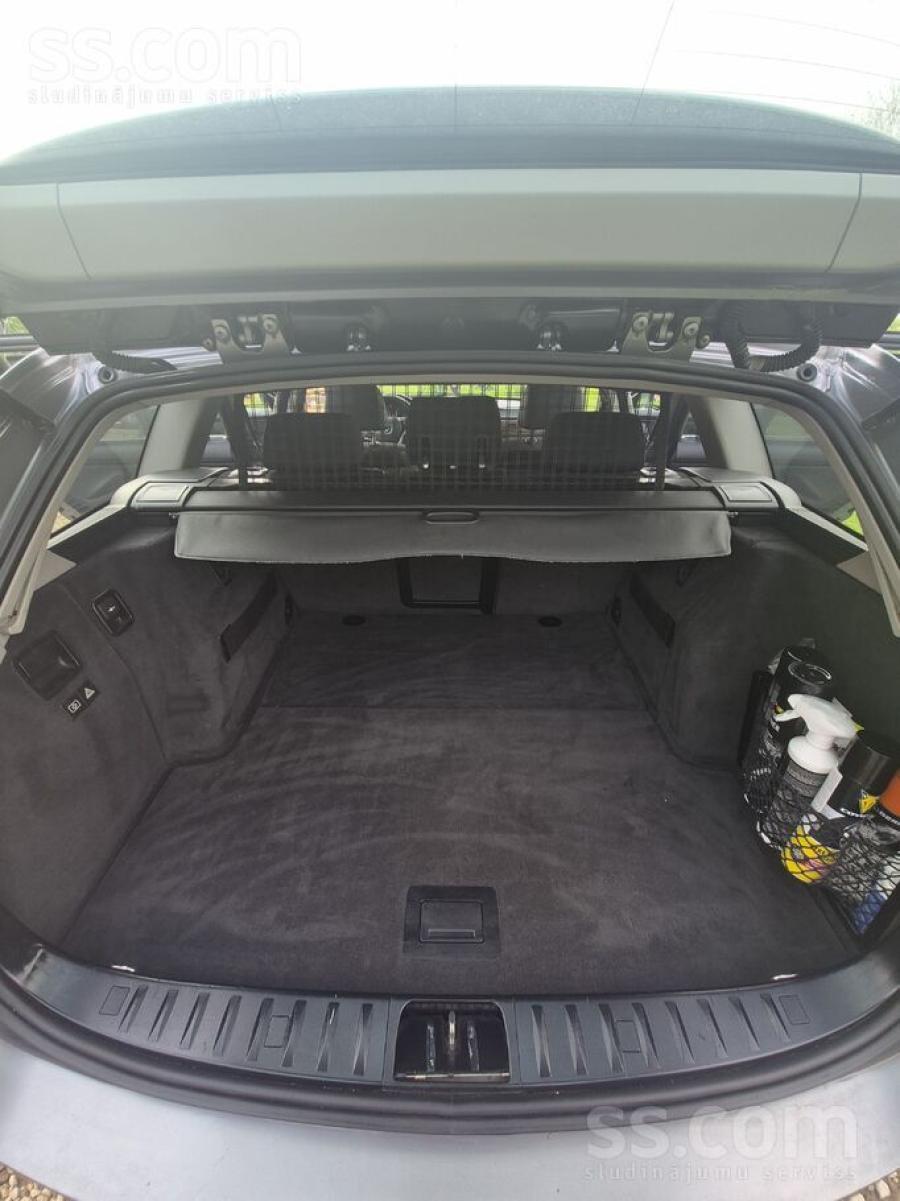 Pelēks BMW 330 2009 Preiļi, ar dzinēja tilpumu 3.00 L un nobraukumu 304 tūkst. km par 6500 €, foto 15 vietnē AUTOMOTO.COM.LV