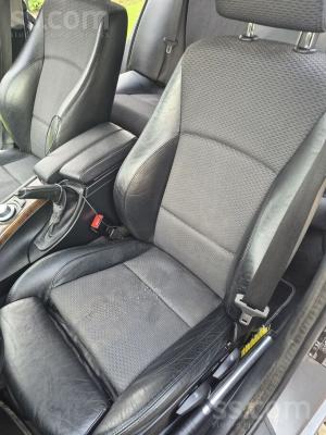 Pelēks BMW 330 2009 Preiļi, ar dzinēja tilpumu 3.00 L un nobraukumu 304 tūkst. km par 6500 €, foto 24 vietnē AUTOMOTO.COM.LV
