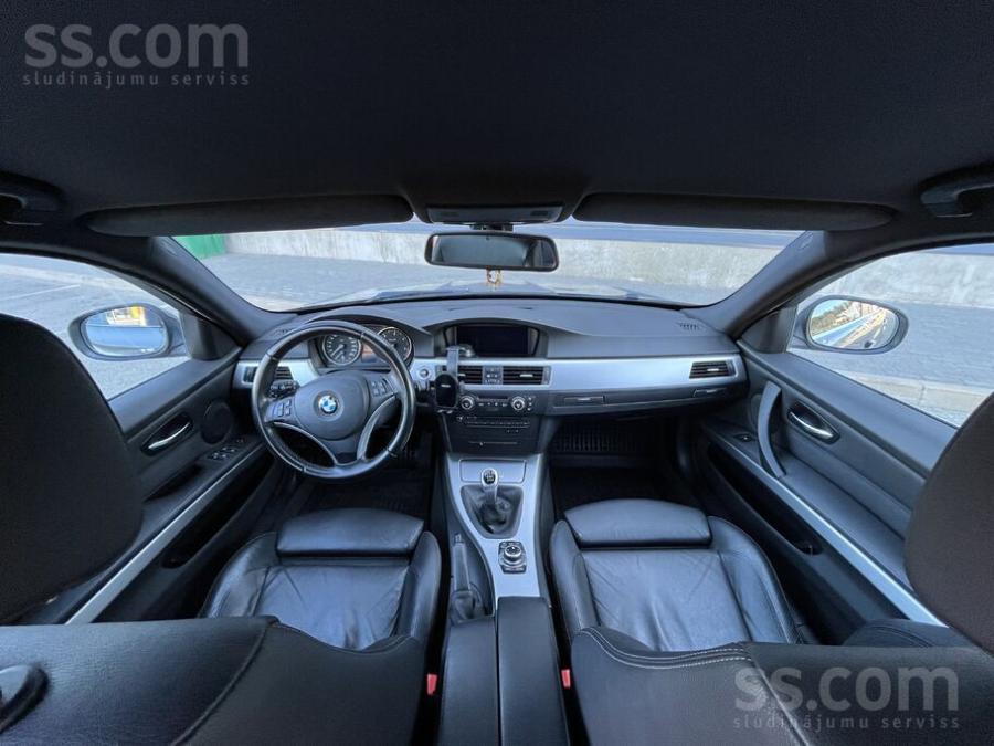 Grey BMW 330 2009 in Riga, with an engine capacity of 3.00 L and mileage of 363 thousand km for 5899 €, photo 7 on AUTOMOTO.COM.LV