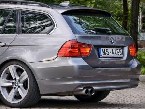 Pelēks BMW 330 2009 Rīga, ar dzinēja tilpumu 3.00 L un nobraukumu 307 tūkst. km par 5700 €, foto 3 vietnē AUTOMOTO.COM.LV