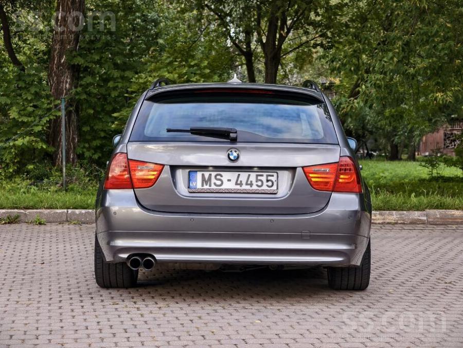 Pelēks BMW 330 2009 Rīga, ar dzinēja tilpumu 3.00 L un nobraukumu 307 tūkst. km par 5700 €, foto 8 vietnē AUTOMOTO.COM.LV