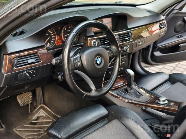 БМВ 330 2009 в Рига на AUTOMOTO.COM.LV Серый БМВ 330 2009 в Рига, объемом двигателя 3.00 л и пробегом 307 тыс. км за 5700 €, фото 11 на AUTOMOTO.COM.LV