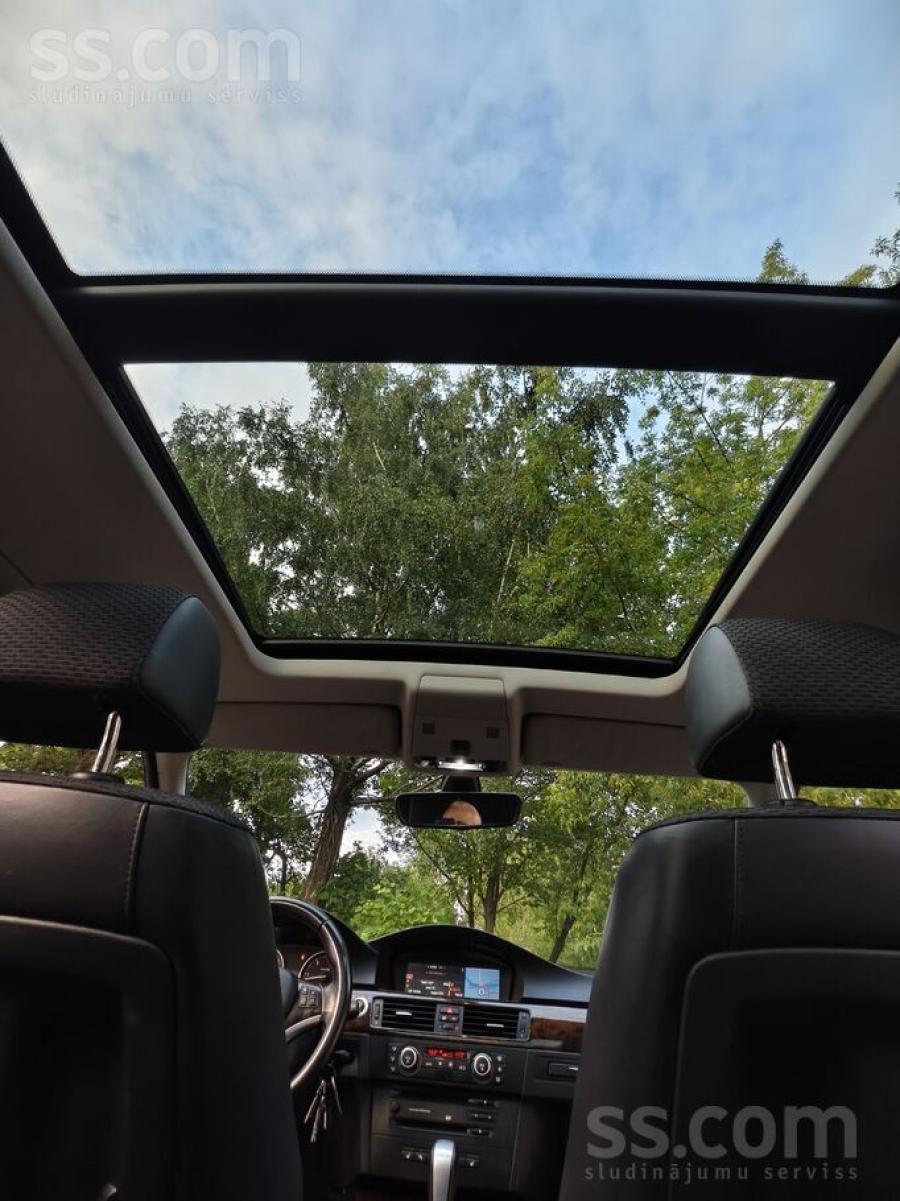 Pelēks BMW 330 2009 Rīga, ar dzinēja tilpumu 3.00 L un nobraukumu 307 tūkst. km par 5700 €, foto 15 vietnē AUTOMOTO.COM.LV
