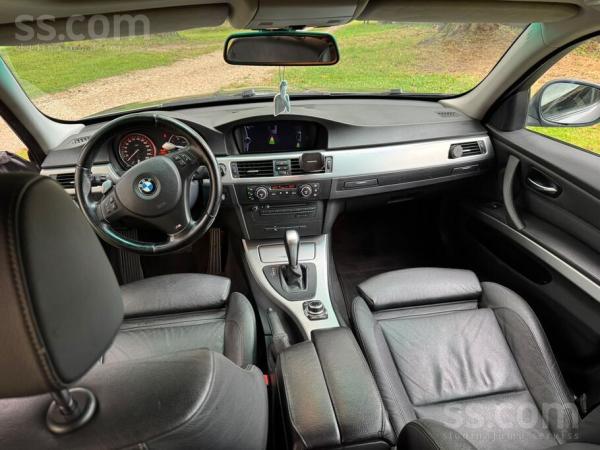 Pelēks BMW 330 2009 Madona, ar dzinēja tilpumu 3.00 L un nobraukumu 407 tūkst. km par 6300 €, foto 7 vietnē AUTOMOTO.COM.LV