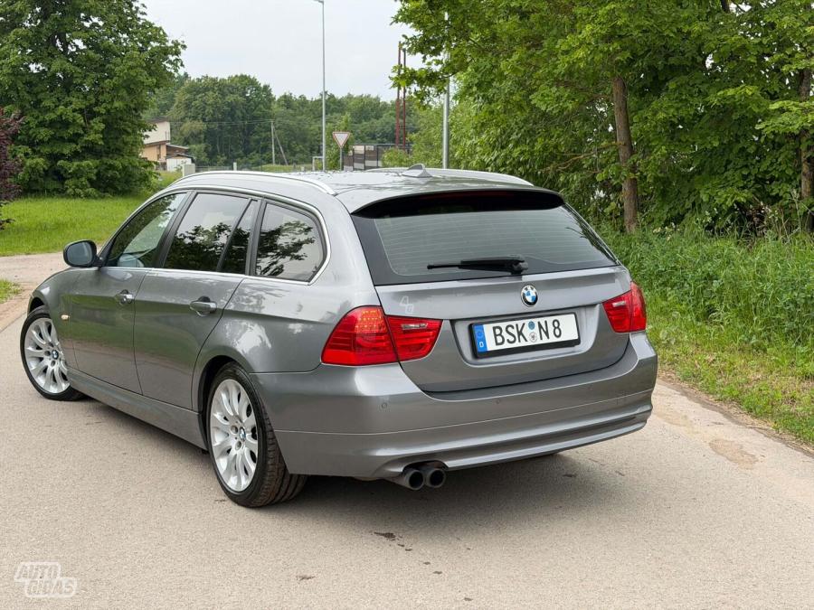 Grey BMW 330 2010 in Kaunas, with an engine capacity of 3.00 L and mileage of 323 thousand km for 4700 €, photo 5 on AUTOMOTO.COM.LV
