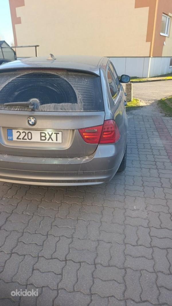 Pelēks BMW 330 2010 Hāpsalu, ar dzinēja tilpumu 3.00 L un nobraukumu 469 tūkst. km par 5000 €, foto 10 vietnē AUTOMOTO.COM.LV