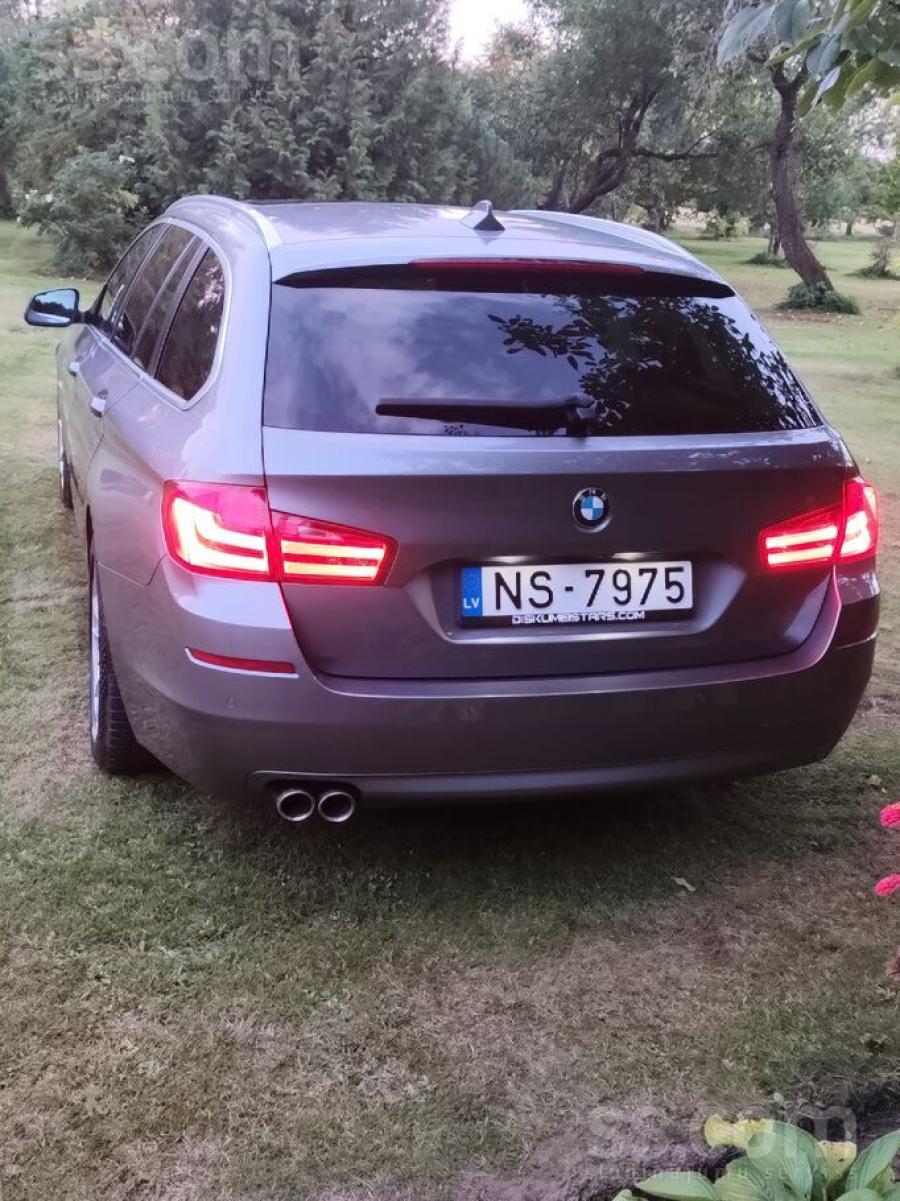 Pelēks BMW 330 2010 Jelgava, ar dzinēja tilpumu 3.00 L un nobraukumu 323 tūkst. km par 9400 €, foto 5 vietnē AUTOMOTO.COM.LV
