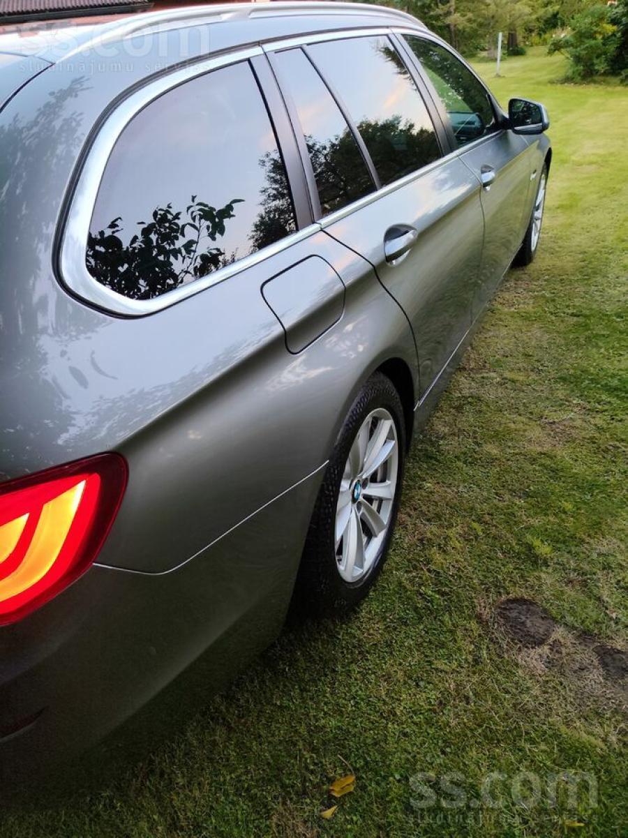 Pelēks BMW 330 2010 Jelgava, ar dzinēja tilpumu 3.00 L un nobraukumu 323 tūkst. km par 9400 €, foto 6 vietnē AUTOMOTO.COM.LV
