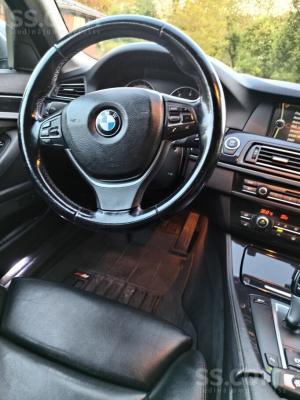 Pelēks BMW 330 2010 Jelgava, ar dzinēja tilpumu 3.00 L un nobraukumu 323 tūkst. km par 9400 €, foto 10 vietnē AUTOMOTO.COM.LV