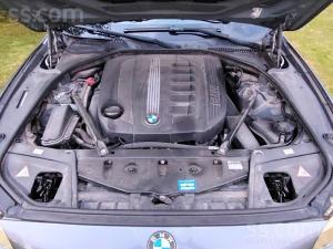 Pelēks BMW 330 2010 Jelgava, ar dzinēja tilpumu 3.00 L un nobraukumu 323 tūkst. km par 9400 €, foto 25 vietnē AUTOMOTO.COM.LV
