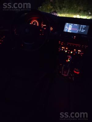 Pelēks BMW 330 2010 Jelgava, ar dzinēja tilpumu 3.00 L un nobraukumu 323 tūkst. km par 9400 €, foto 30 vietnē AUTOMOTO.COM.LV