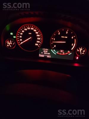 Pelēks BMW 330 2010 Jelgava, ar dzinēja tilpumu 3.00 L un nobraukumu 323 tūkst. km par 9400 €, foto 31 vietnē AUTOMOTO.COM.LV