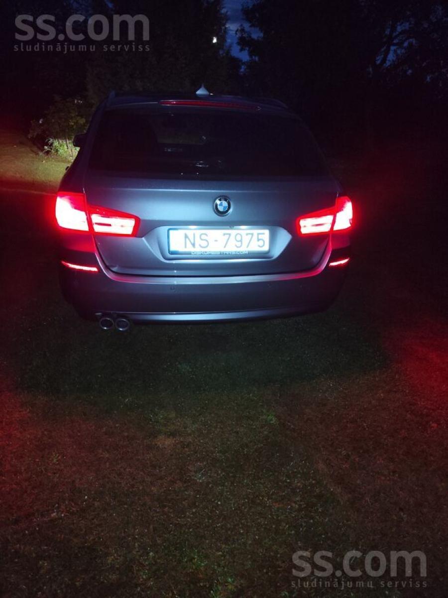 Pelēks BMW 330 2010 Jelgava, ar dzinēja tilpumu 3.00 L un nobraukumu 323 tūkst. km par 9400 €, foto 32 vietnē AUTOMOTO.COM.LV