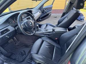 Grey BMW 330 2011 in Vilnius, with an engine capacity of 2.99 L and mileage of 443 thousand km for 4600 €, photo 9 on AUTOMOTO.COM.LV