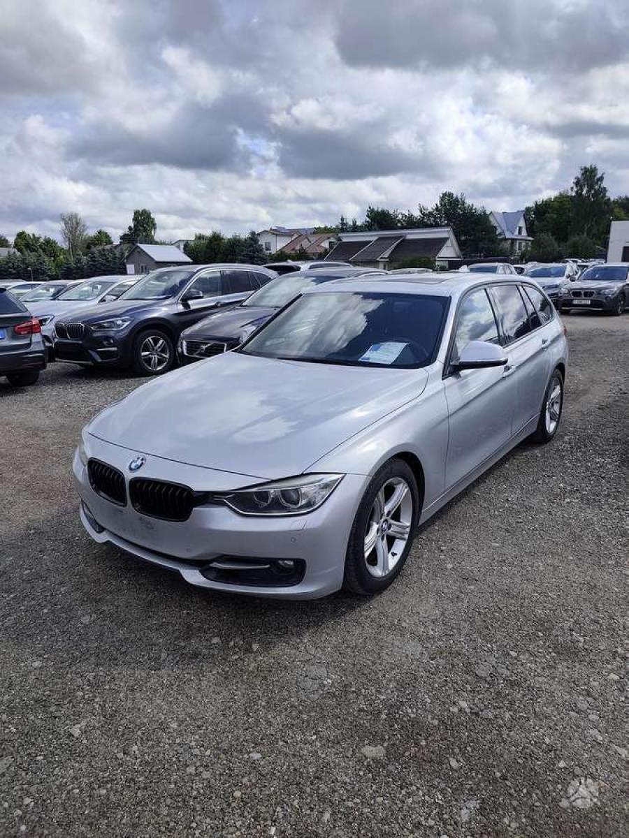 Grey BMW 330 2012 in Utena, with an engine capacity of 2.99 L and mileage of 390 thousand km for 7500 €, photo 1 on AUTOMOTO.COM.LV