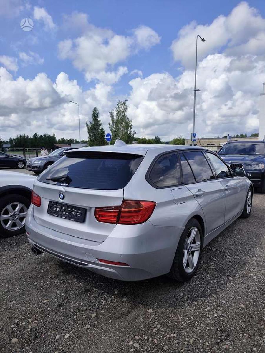 Grey BMW 330 2012 in Utena, with an engine capacity of 2.99 L and mileage of 390 thousand km for 7500 €, photo 5 on AUTOMOTO.COM.LV
