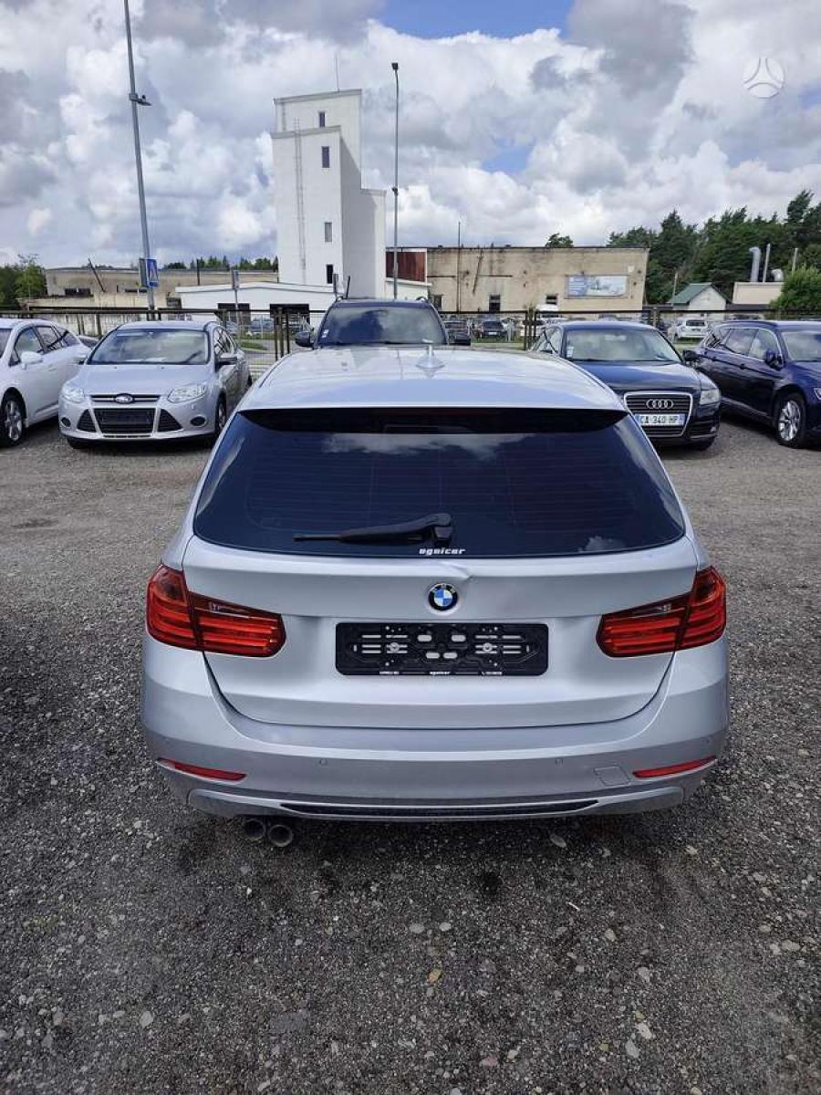 Grey BMW 330 2012 in Utena, with an engine capacity of 2.99 L and mileage of 390 thousand km for 7500 €, photo 6 on AUTOMOTO.COM.LV