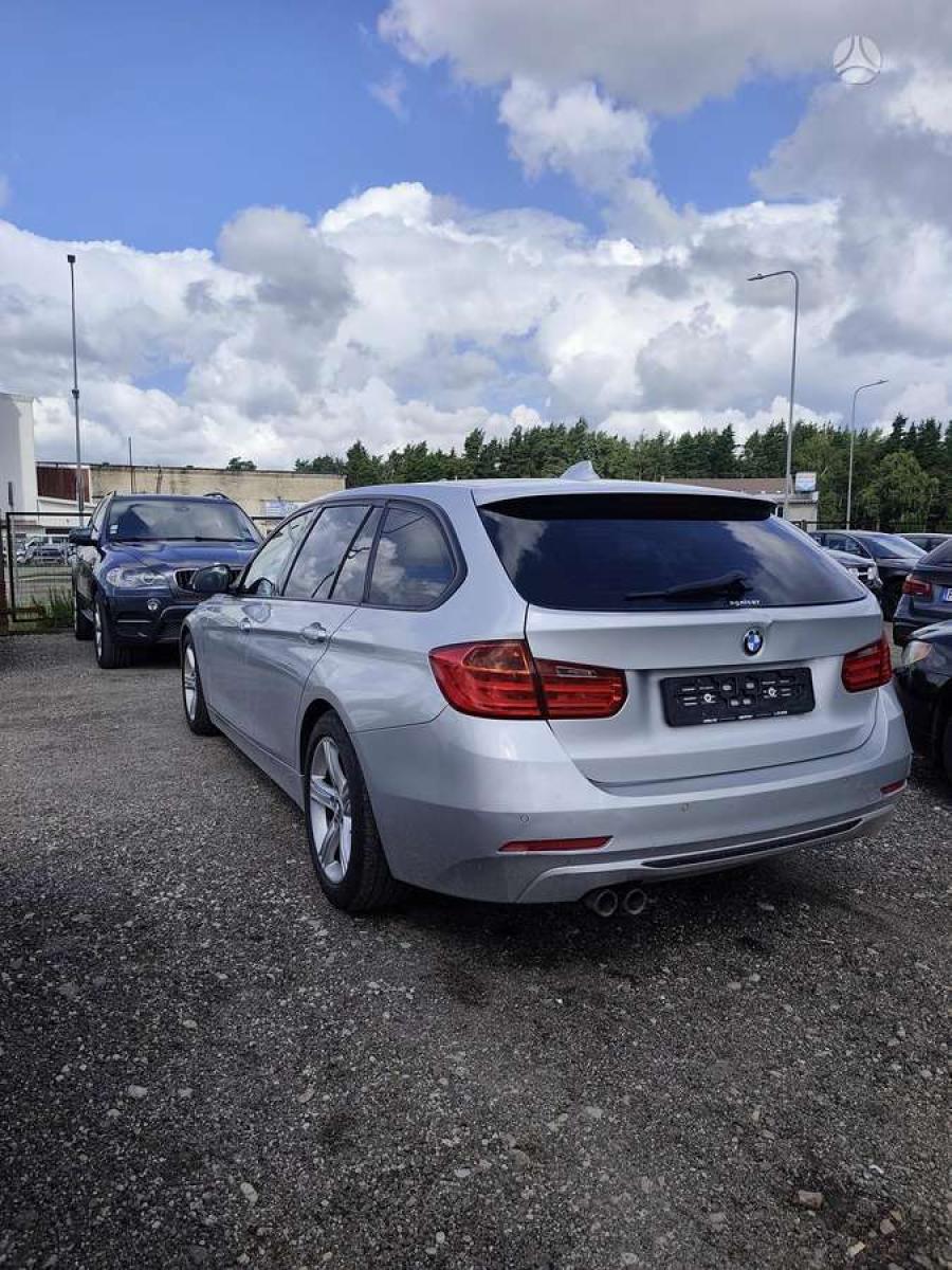 Grey BMW 330 2012 in Utena, with an engine capacity of 2.99 L and mileage of 390 thousand km for 7500 €, photo 7 on AUTOMOTO.COM.LV