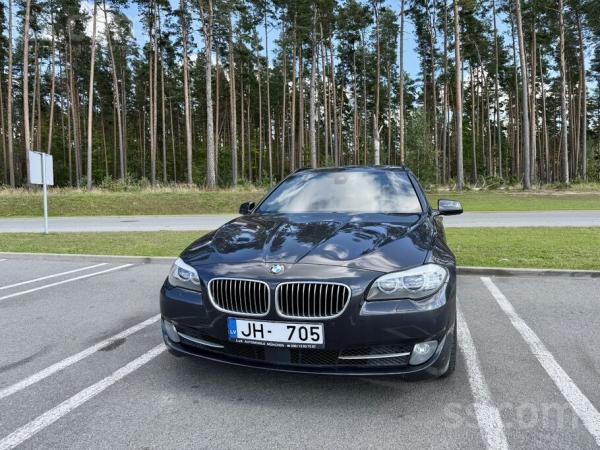 Pelēks BMW 330 2013 Rīga, ar dzinēja tilpumu 3.00 L un nobraukumu 259 tūkst. km par 10700 €, foto 3 vietnē AUTOMOTO.COM.LV
