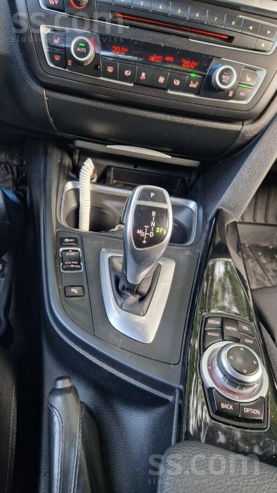 Pelēks BMW 330 2013 Bauska, ar dzinēja tilpumu 3.00 L un nobraukumu 286 tūkst. km par 8500 €, foto 10 vietnē AUTOMOTO.COM.LV