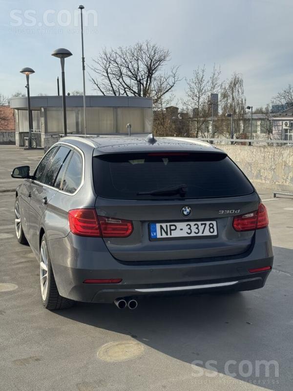 Grey BMW 330 2013 in Riga, with an engine capacity of 3.00 L and mileage of 312 thousand km for 8100 €, photo 4 on AUTOMOTO.COM.LV