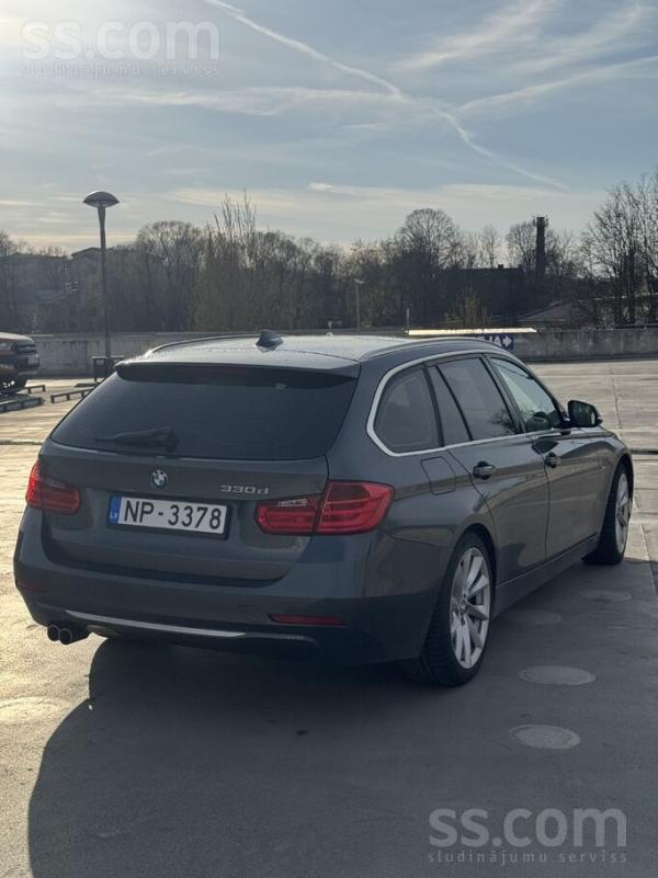 Grey BMW 330 2013 in Riga, with an engine capacity of 3.00 L and mileage of 312 thousand km for 8100 €, photo 5 on AUTOMOTO.COM.LV