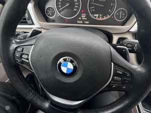 Pelēks BMW 330 2014 Viļņa, ar dzinēja tilpumu 2.99 L un nobraukumu 273 tūkst. km par 8500 €, foto 28 vietnē AUTOMOTO.COM.LV