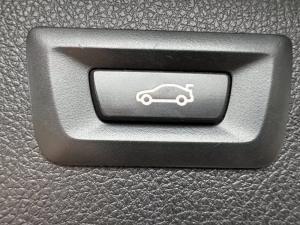 Grey BMW 330 2015 in Riga, with an engine capacity of 3.00 L and mileage of 307 thousand km for 9990 €, photo 27 on AUTOMOTO.COM.LV