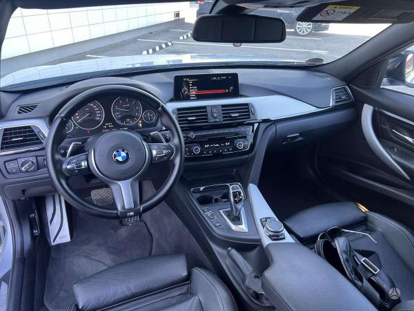 БМВ 330 2016 в Каунас на AUTOMOTO.COM.LV Серый БМВ 330 2016 в Каунас, объемом двигателя 3.00 л и пробегом 245 тыс. км за 10990 €, фото 9 на AUTOMOTO.COM.LV