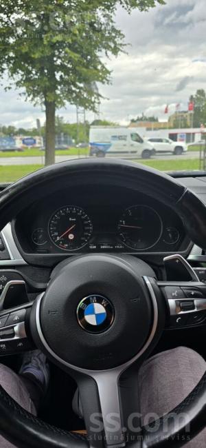 Grey BMW 330 2018 in Riga, with an engine capacity of 3.00 L and mileage of 256 thousand km for 16200 €, photo 8 on AUTOMOTO.COM.LV