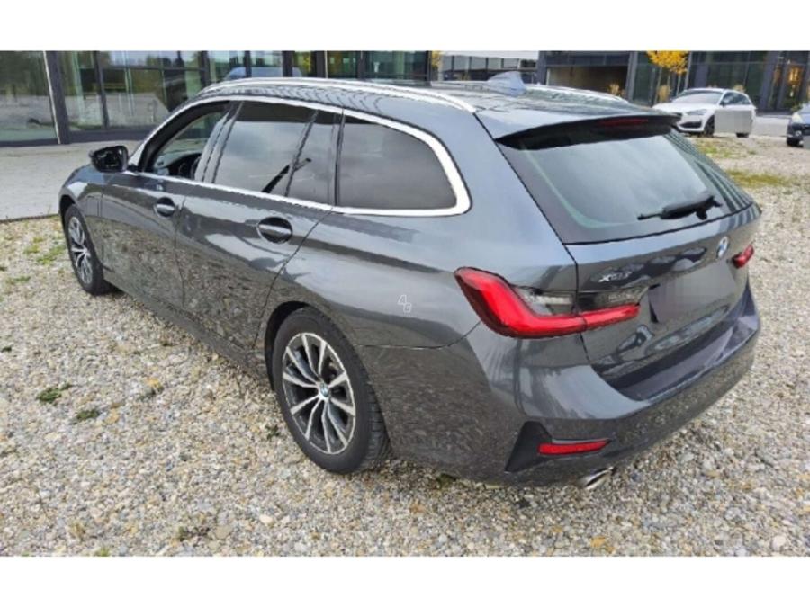 Pelēks BMW 330 2020 Kauņa, ar dzinēja tilpumu 2.00 L un nobraukumu 100 tūkst. km par 26984 €, foto 3 vietnē AUTOMOTO.COM.LV